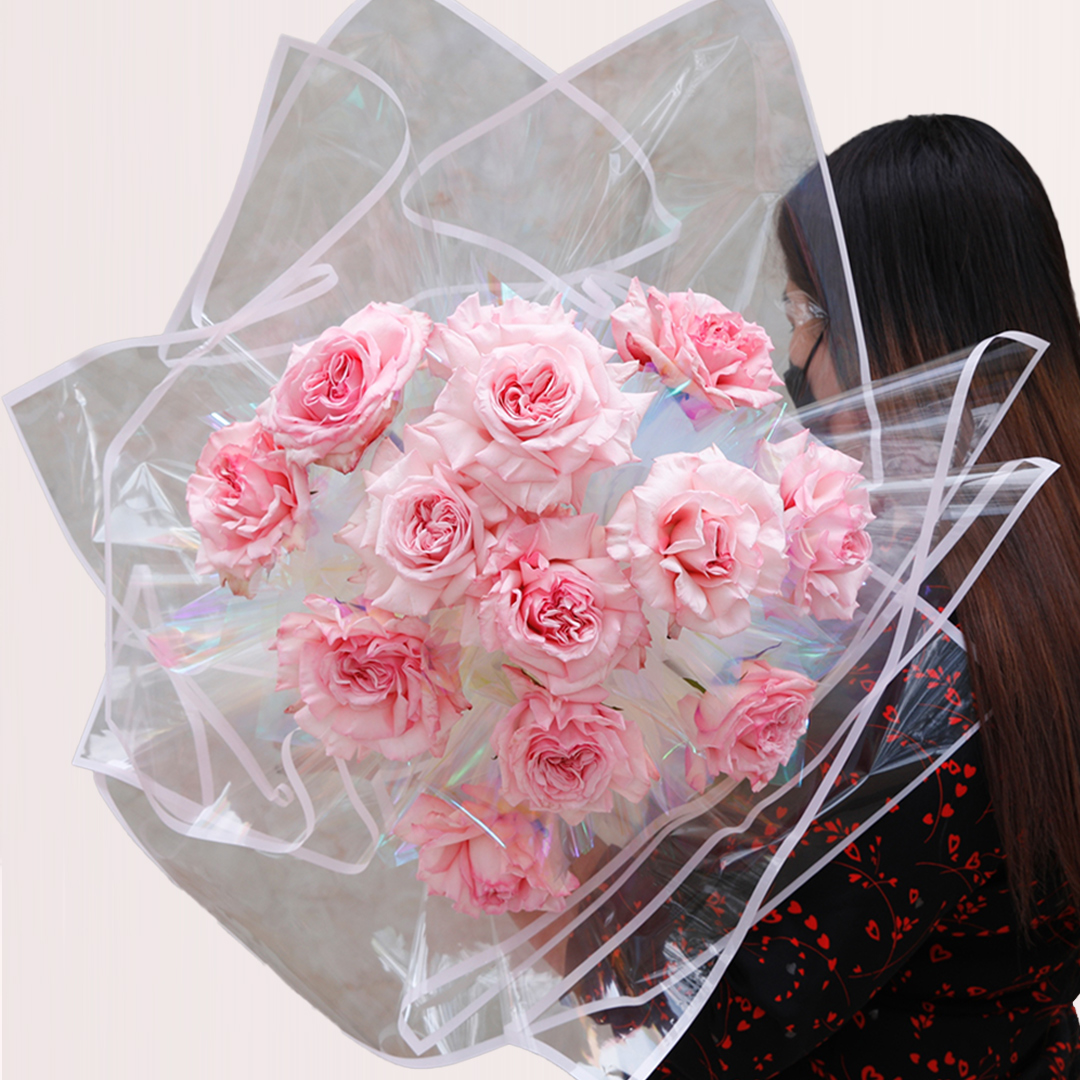 Dozen Pink Roses in White Wrap - Wenghoa