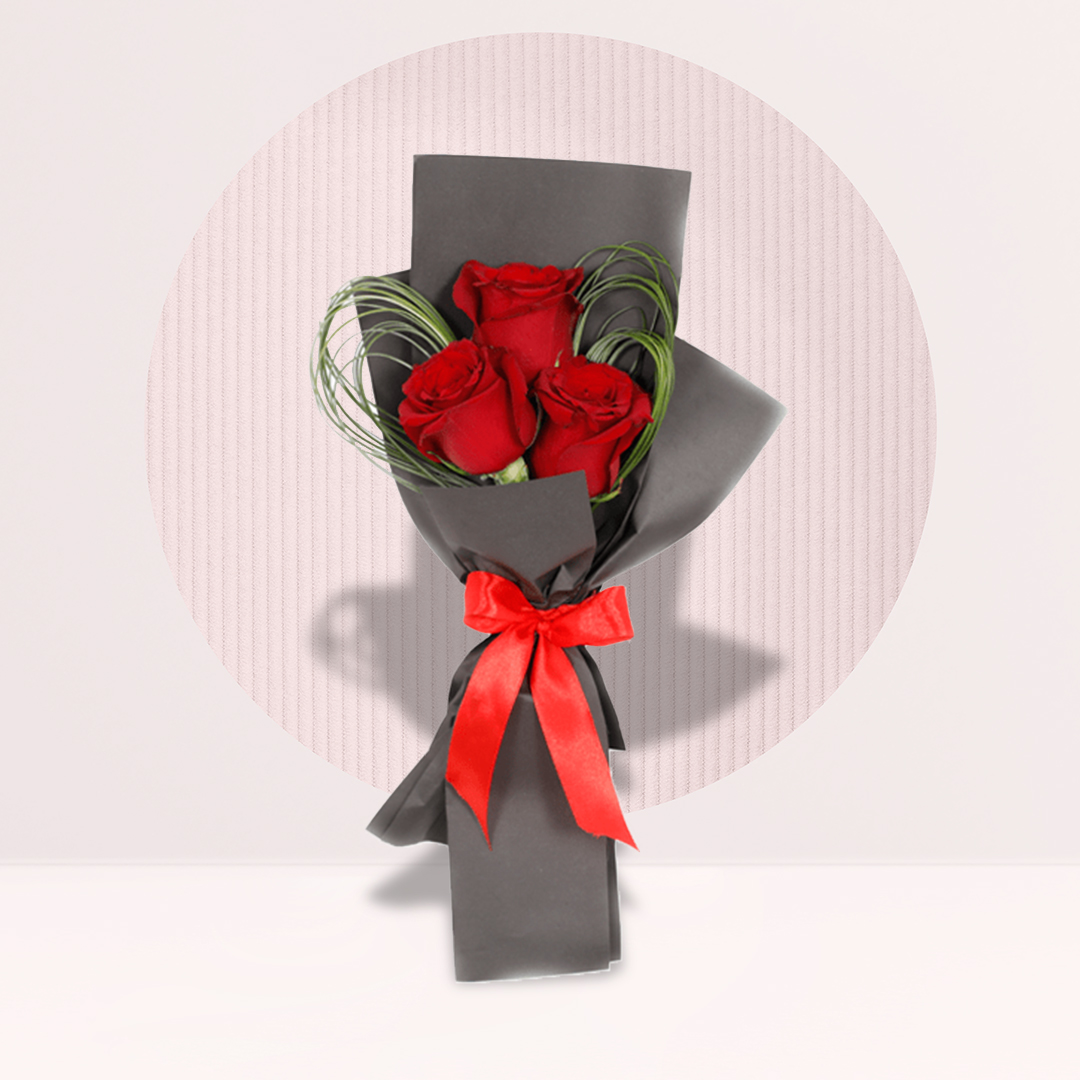 Buy Cute Bouquet of 3 Roses Online | Best Florist in KL