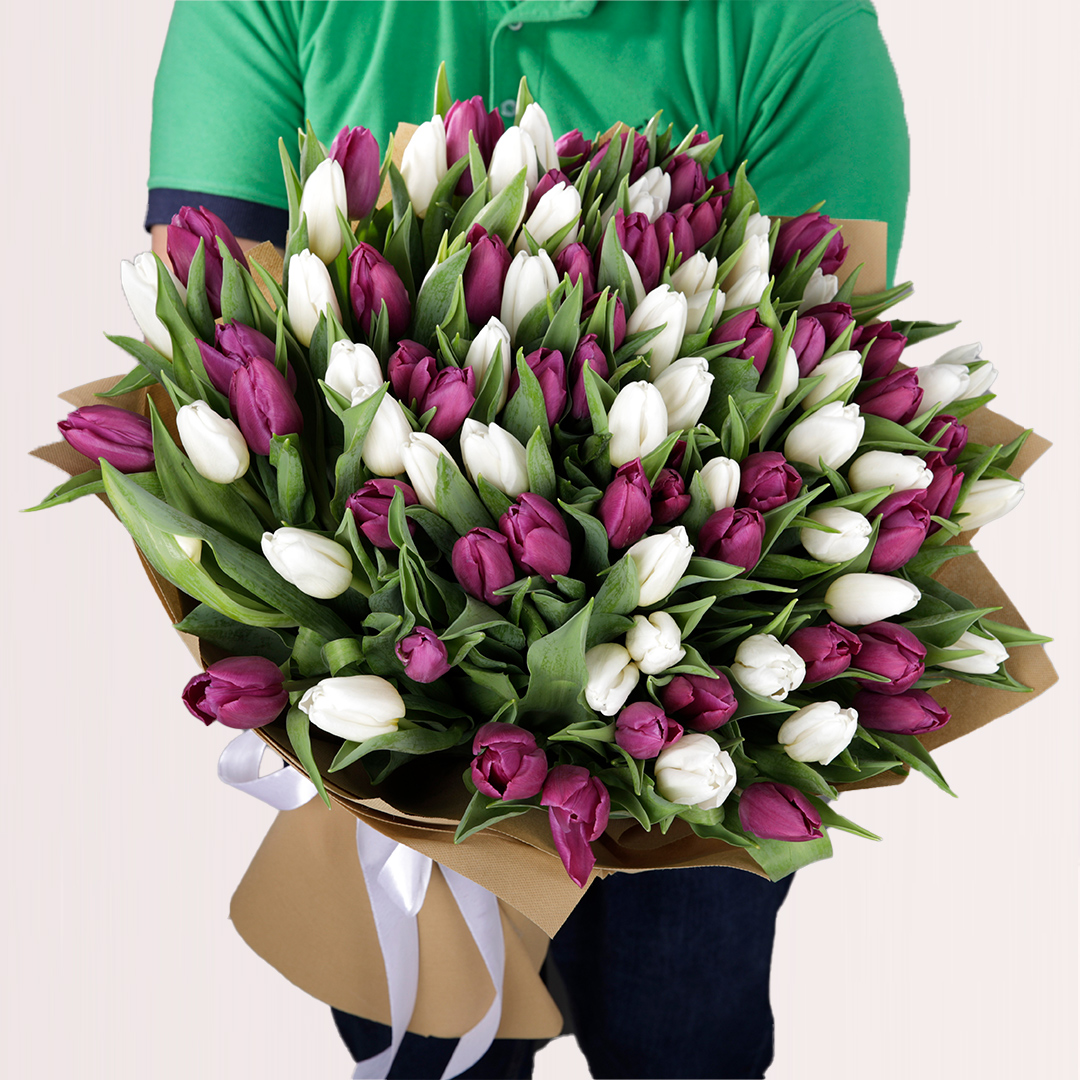 Tulip Flower Bouquets Tulip Flower Bouquet With Carnation & Seasonal