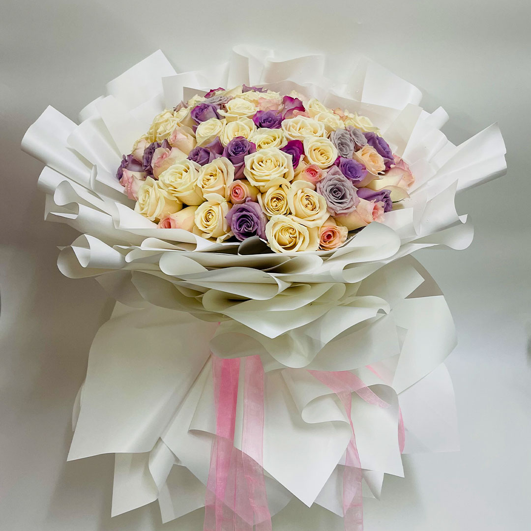 Hearts Entwined Rose Bouquet | Wenghoa Kl