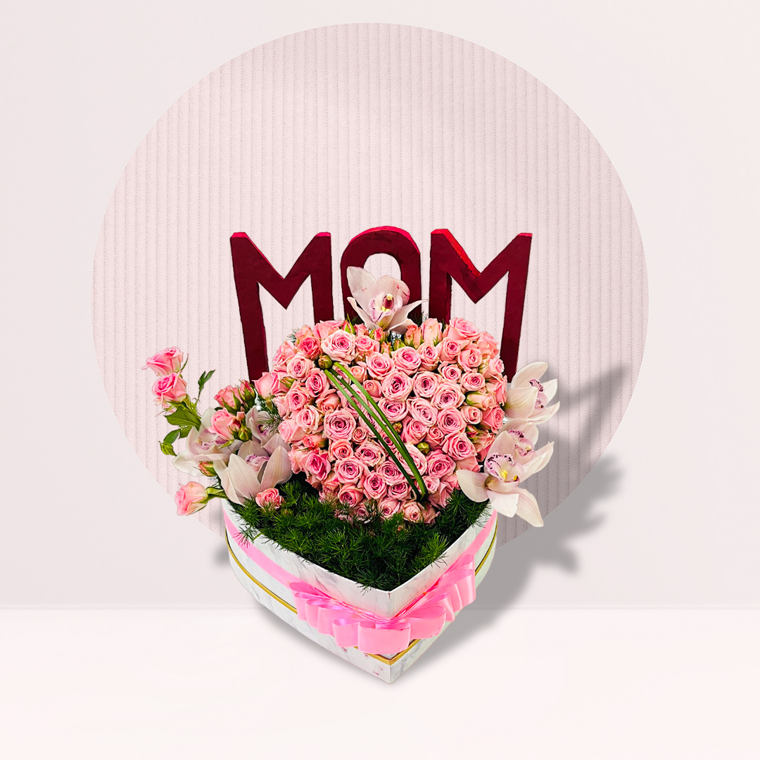 Exquisite Mother's Day Flowers Arrangement for Her Special Day